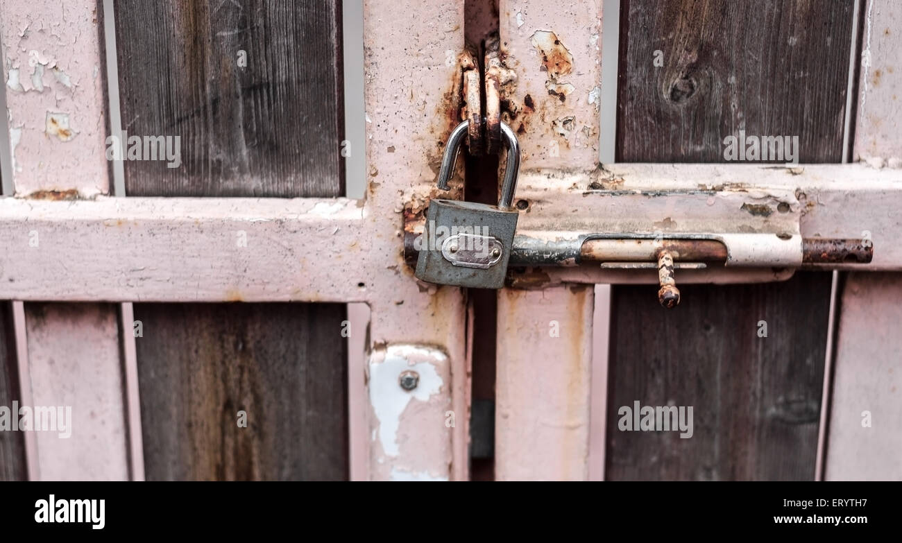 Ruined lock hi-res stock photography and images - Alamy
