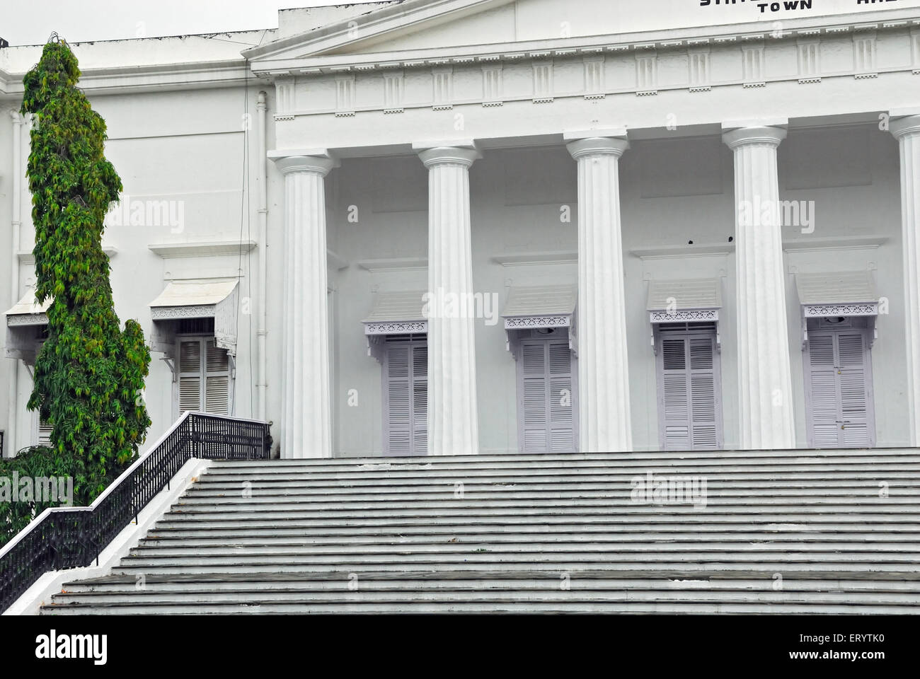 Town hall asiatic library Bombay Mumbai ; Maharashtra ; India Stock ...