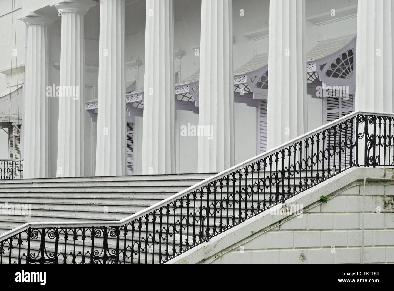 Town Hall , The Asiatic Society , State Central Library , 1804 , Bombay ...