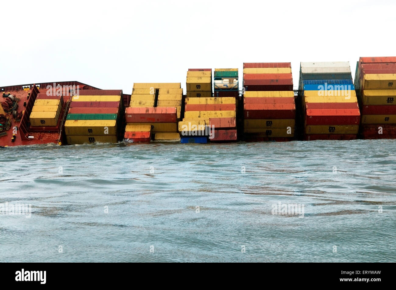 Ships colliding at sea hi-res stock photography and images - Alamy