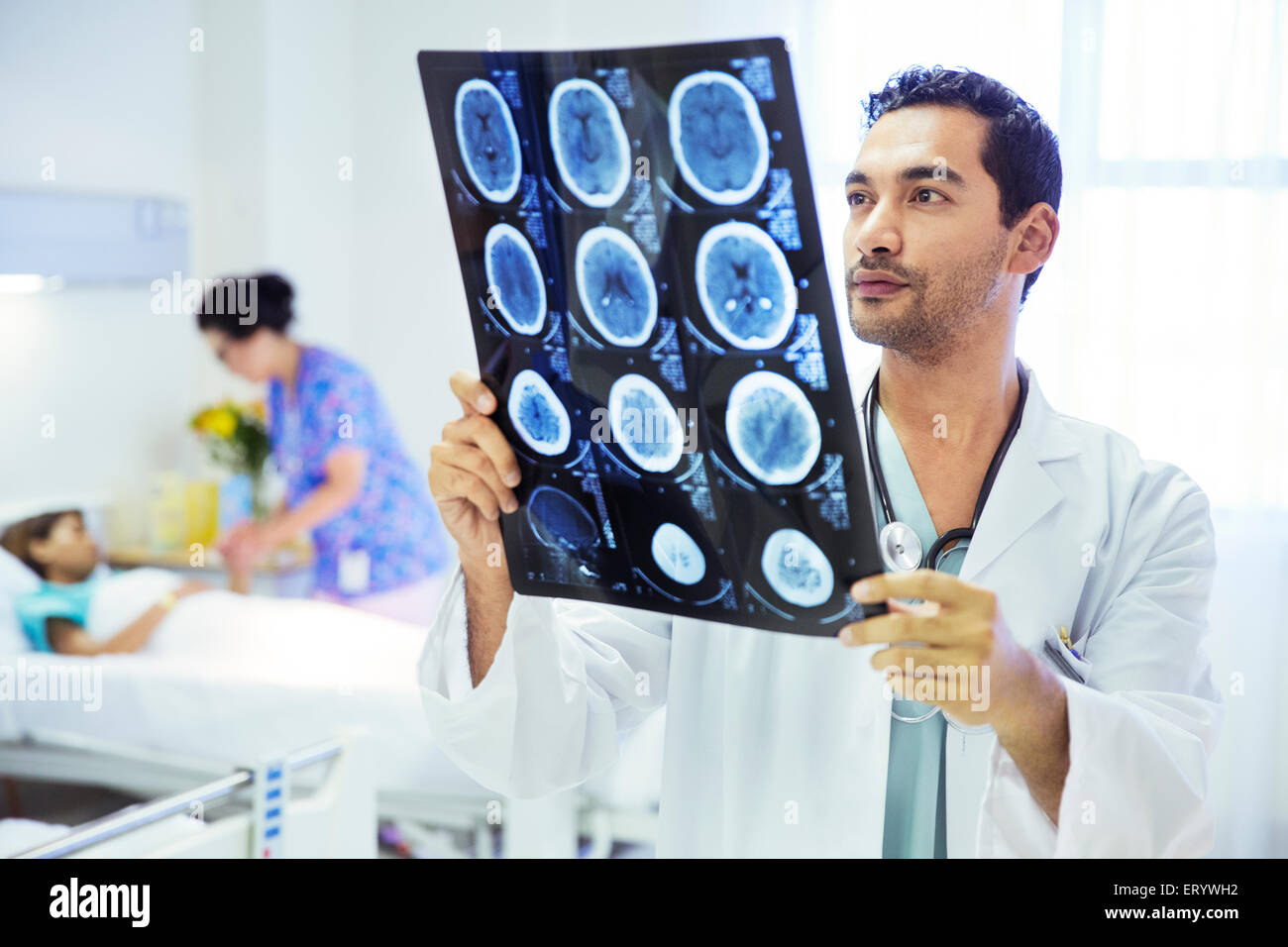 Mri scans doctor hi-res stock photography and images - Alamy