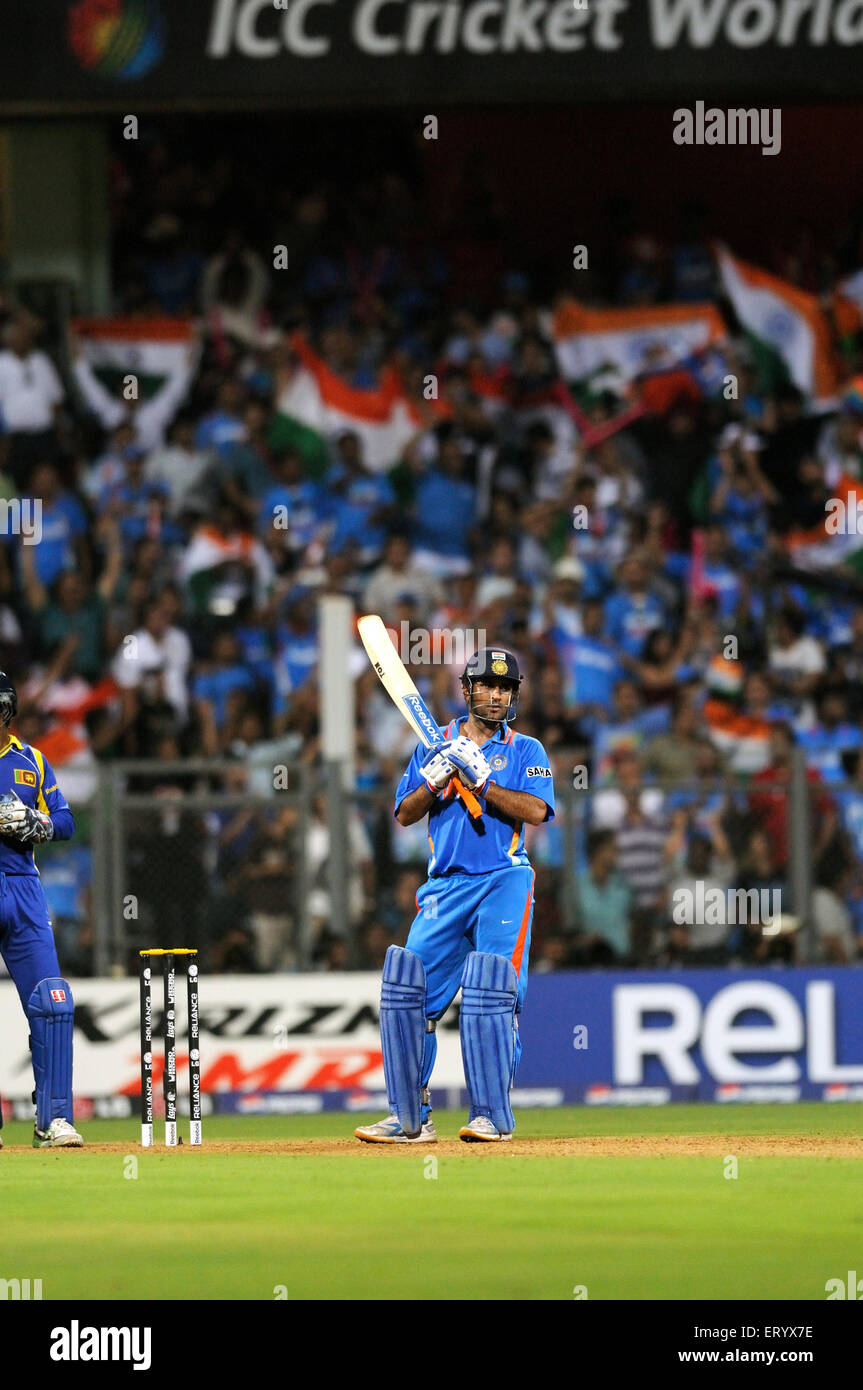 M s dhoni 2011 hi-res stock photography and images - Alamy