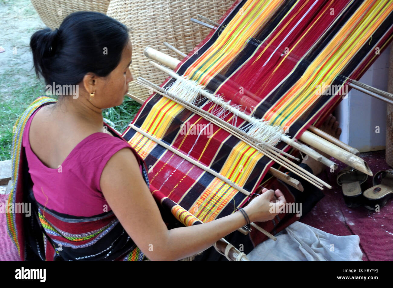 Woman Weaving India High Resolution Stock Photography and Images - Alamy