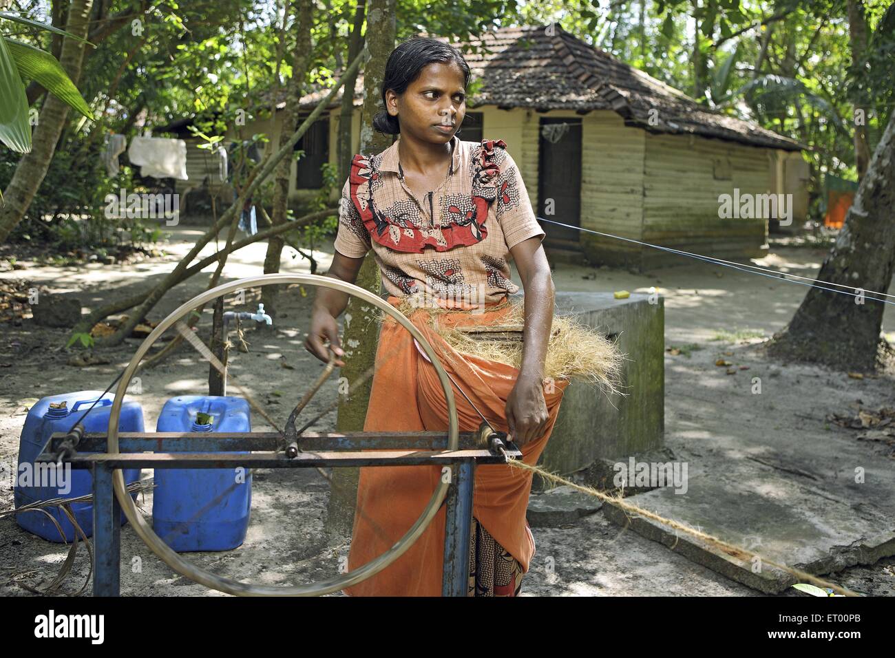 Traditional rope making hi-res stock photography and images - Alamy