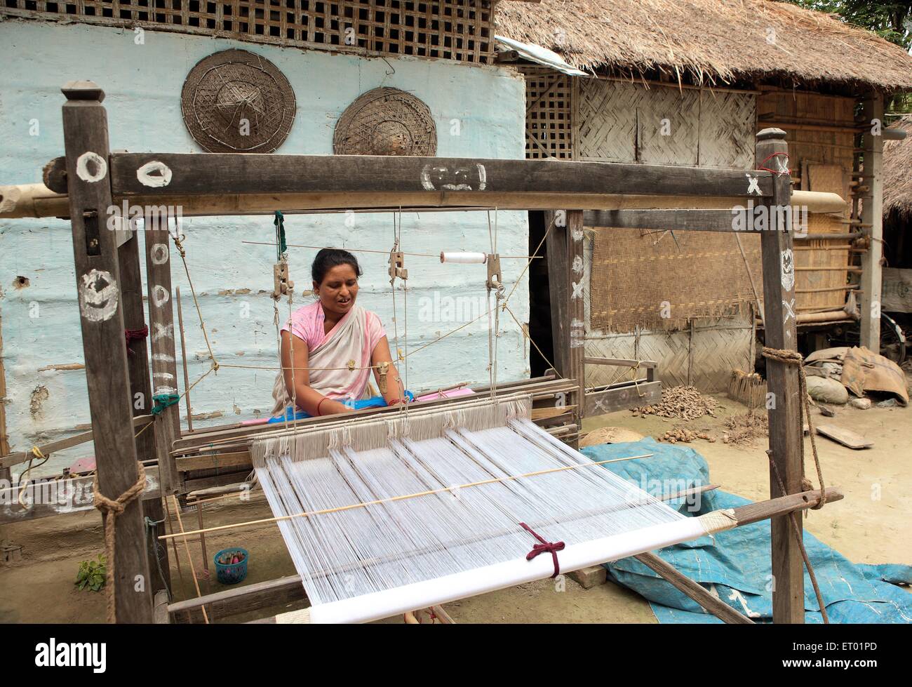Handloom Weaver Stock Photos & Handloom Weaver Stock Images - Alamy