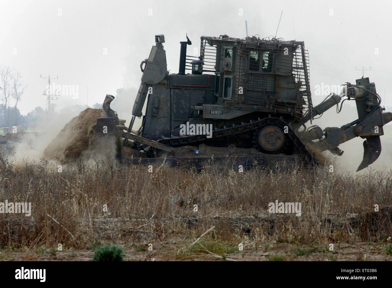 Bulldozer works hi-res stock photography and images - Alamy