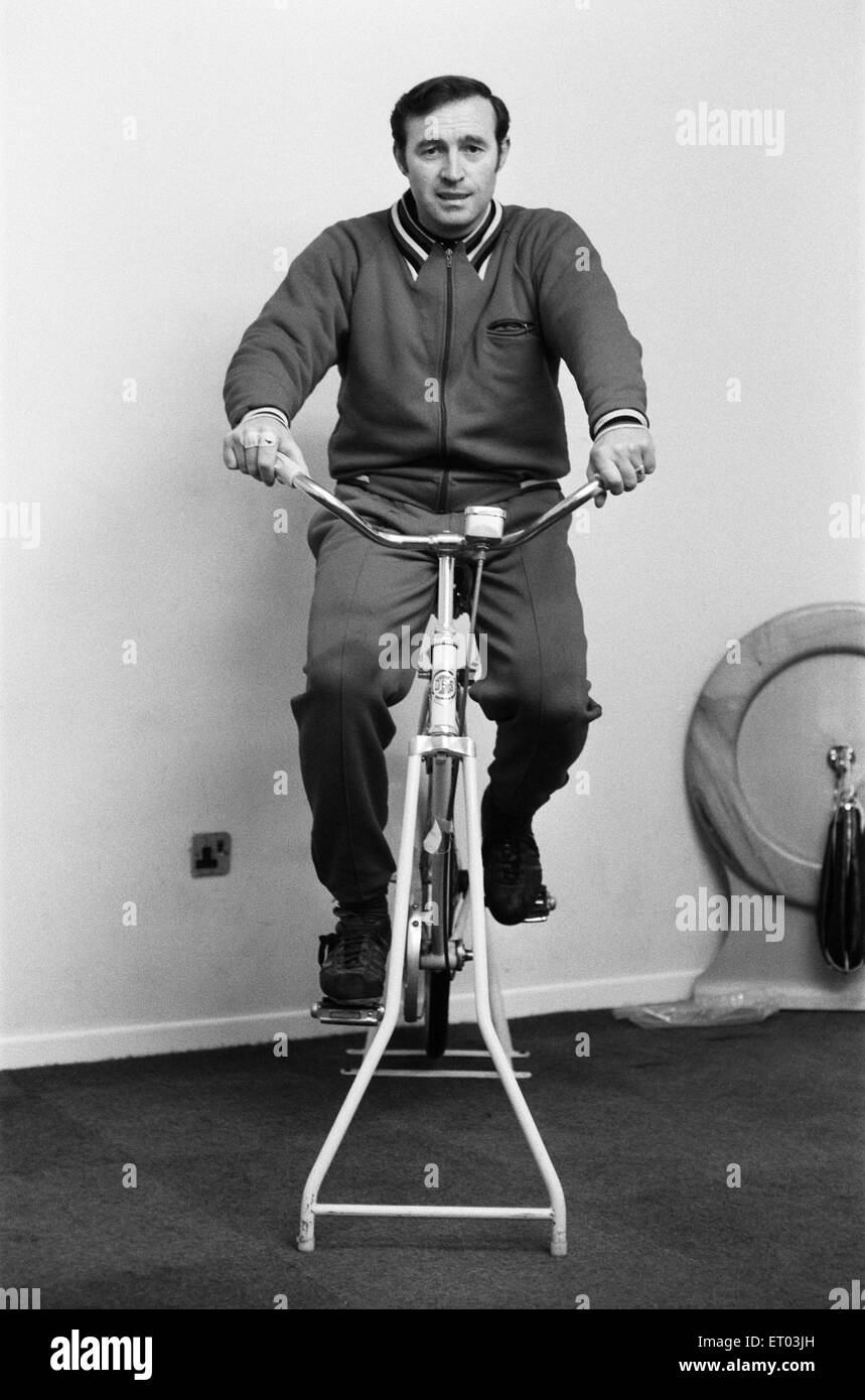 Jimmy bloomfield Black and White Stock Photos & Images - Alamy