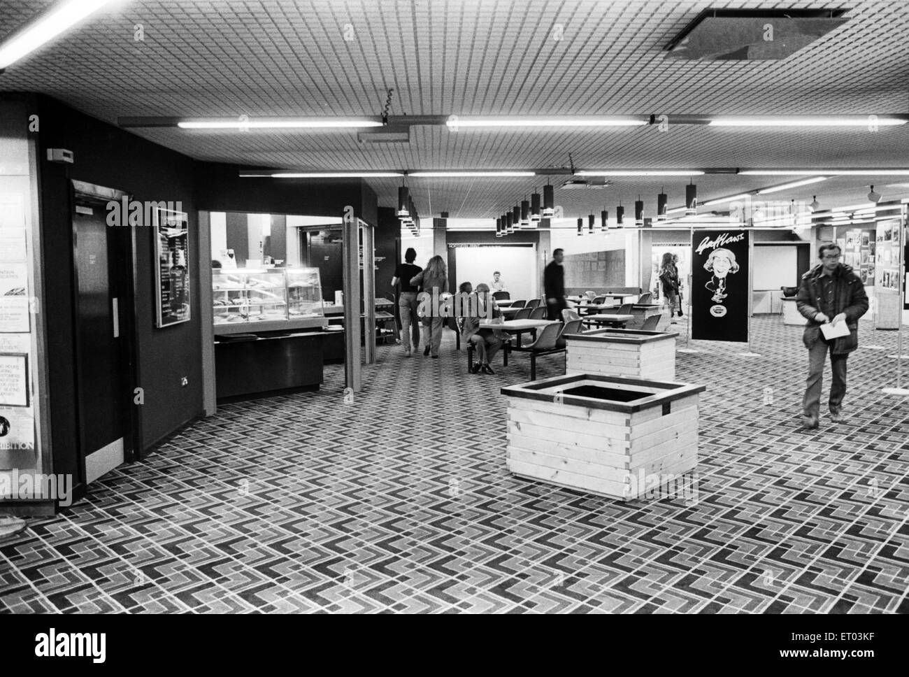 September 1985 hi-res stock photography and images - Alamy