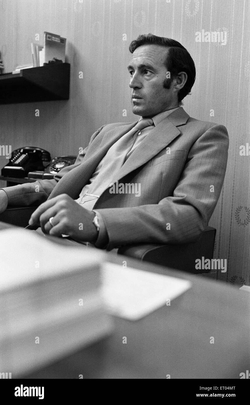 Jimmy bloomfield Black and White Stock Photos & Images - Alamy