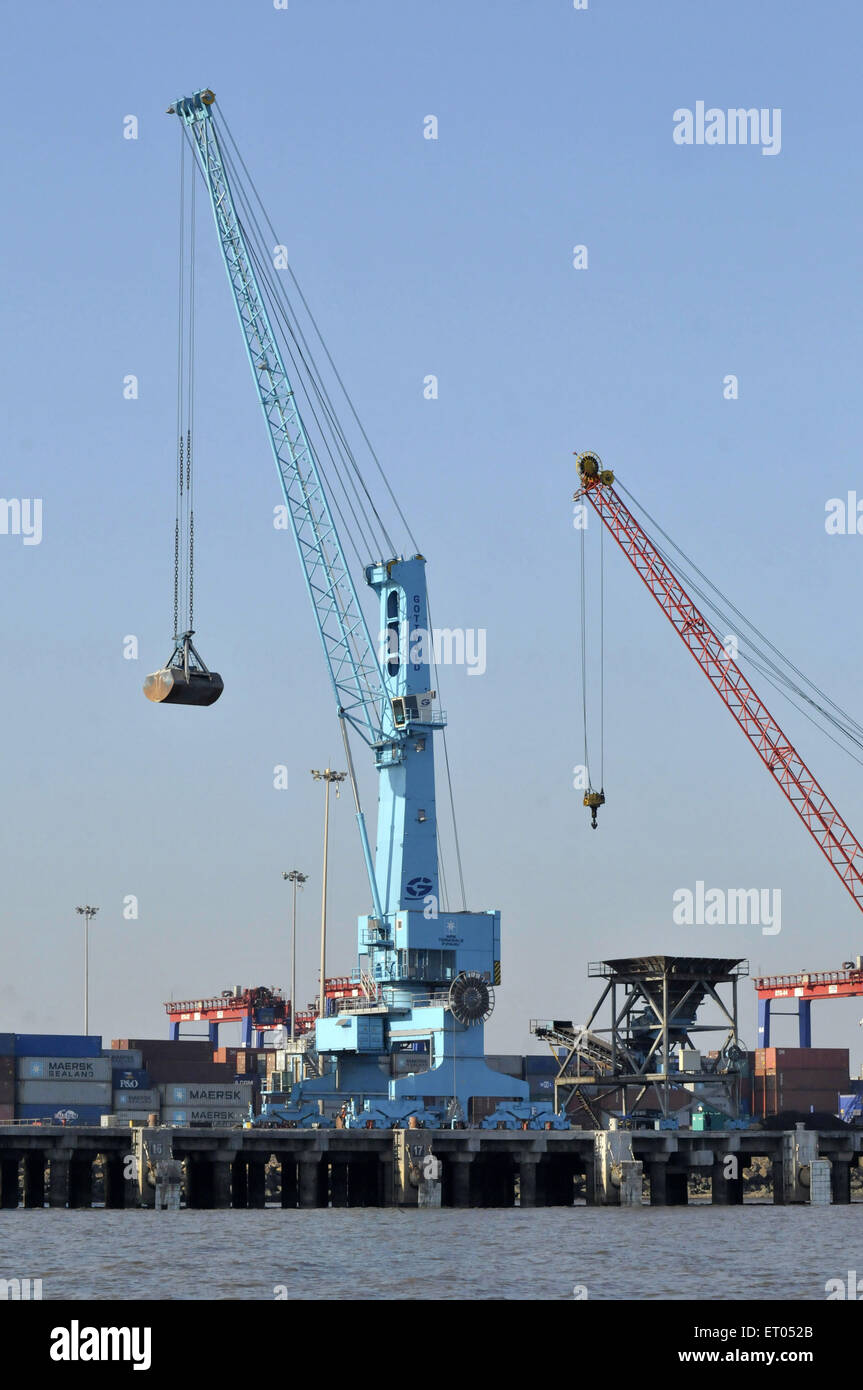 Crane for unloading ships in Pipavav Port at Gujarat India Stock Photo ...