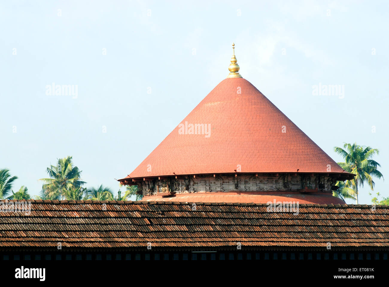 Koothambalam hi-res stock photography and images - Alamy