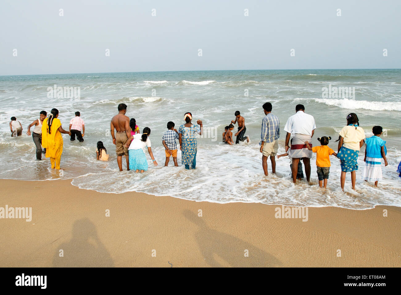 India beach kids hi-res stock photography and images - Alamy