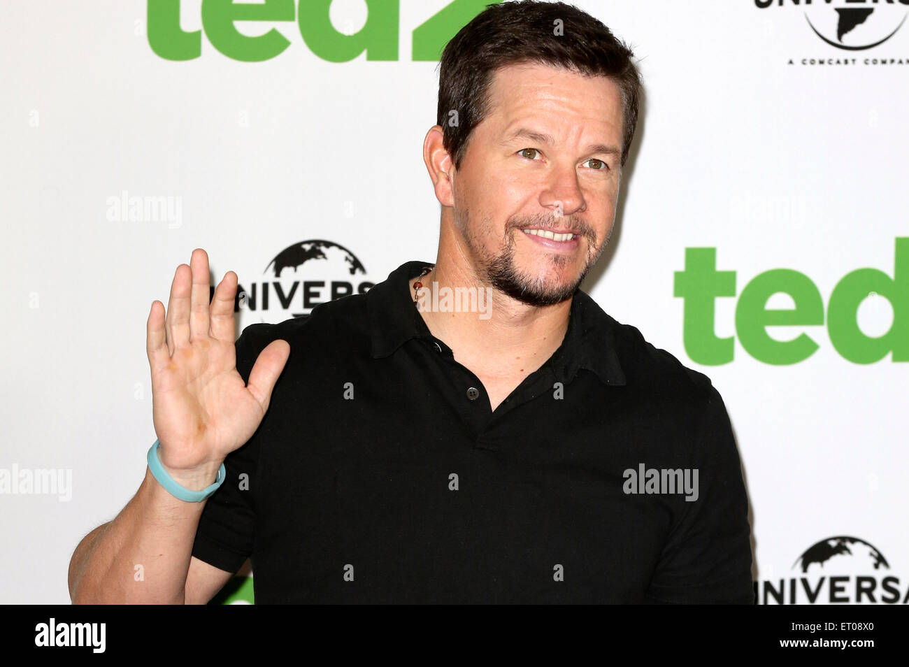 Marky mark and the funky bunch hi-res stock photography and images - Alamy
