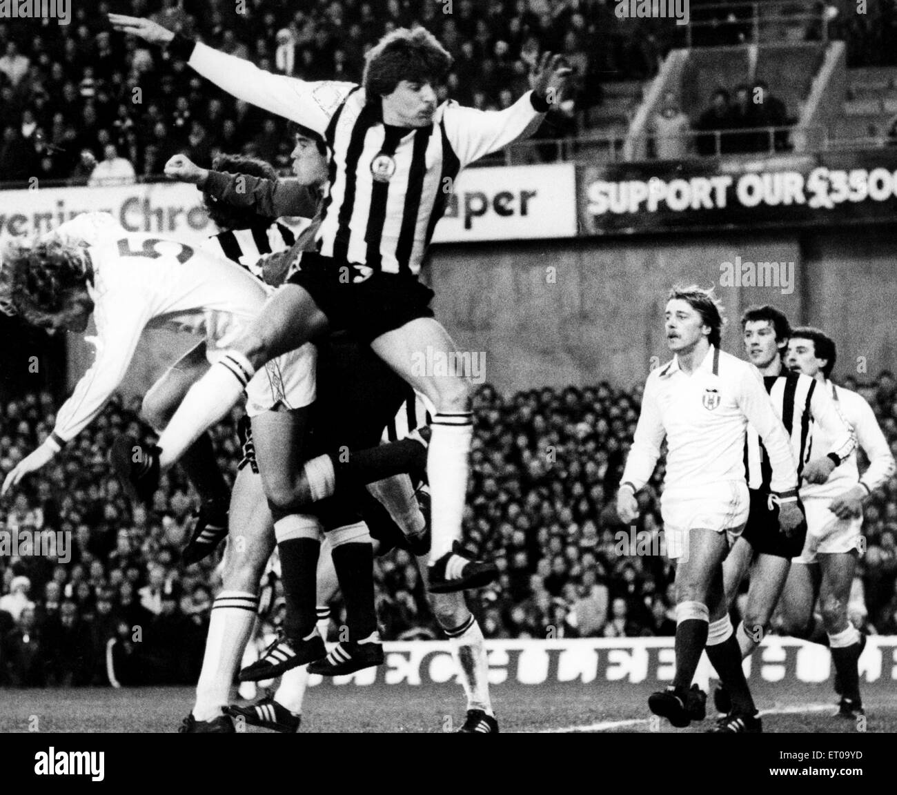 English 1st division hi-res stock photography and images - Alamy