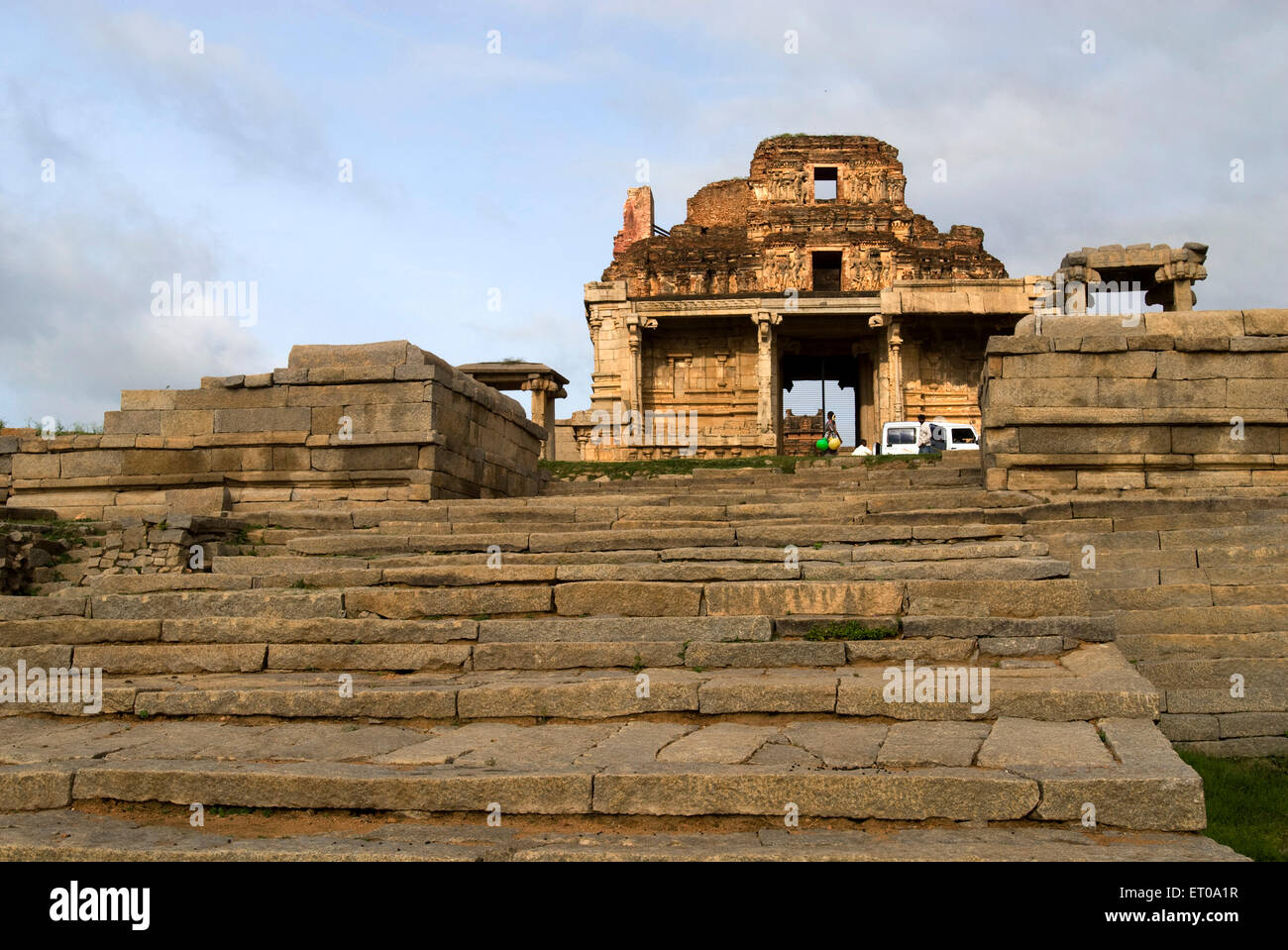 Krishna temple hi-res stock photography and images - Alamy