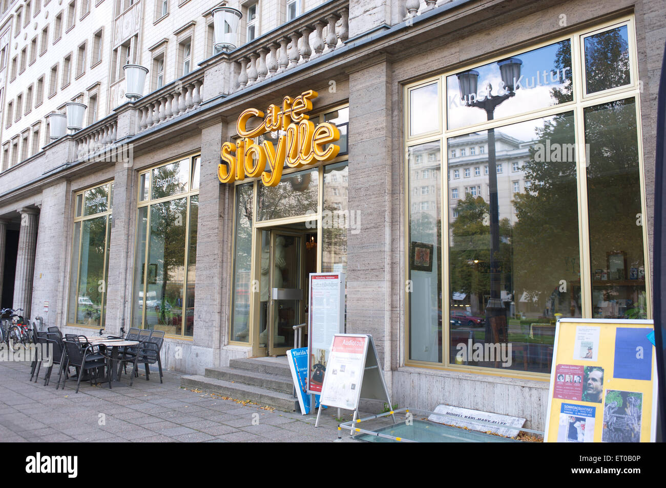 Cafe sibylle berlin hi-res stock photography and images - Alamy