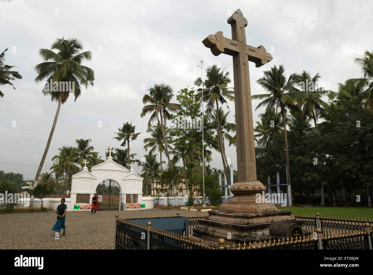 Cross, Mar Sabor Aphroth Church, Mar Sabore Afroth Jacobite Syrian ...