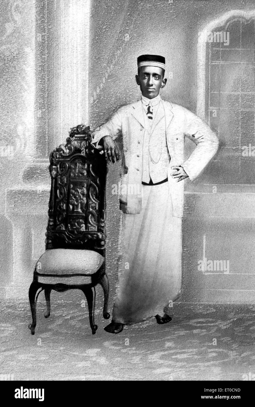 Old picture of nattukottai chettiar or nagarathar ; Chettinad ; Tamil ...