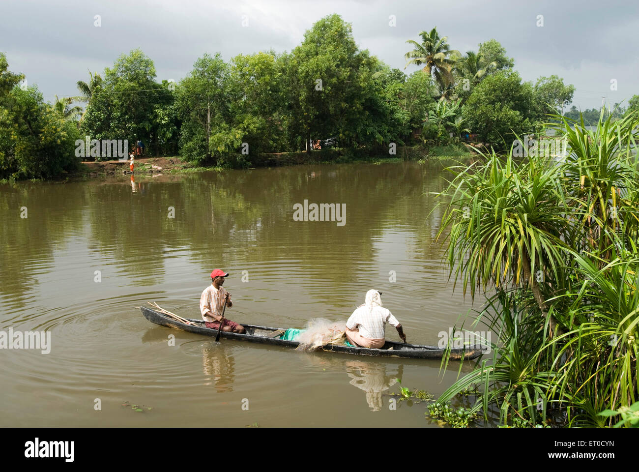 Kerala backwater fishing hi-res stock photography and images - Alamy