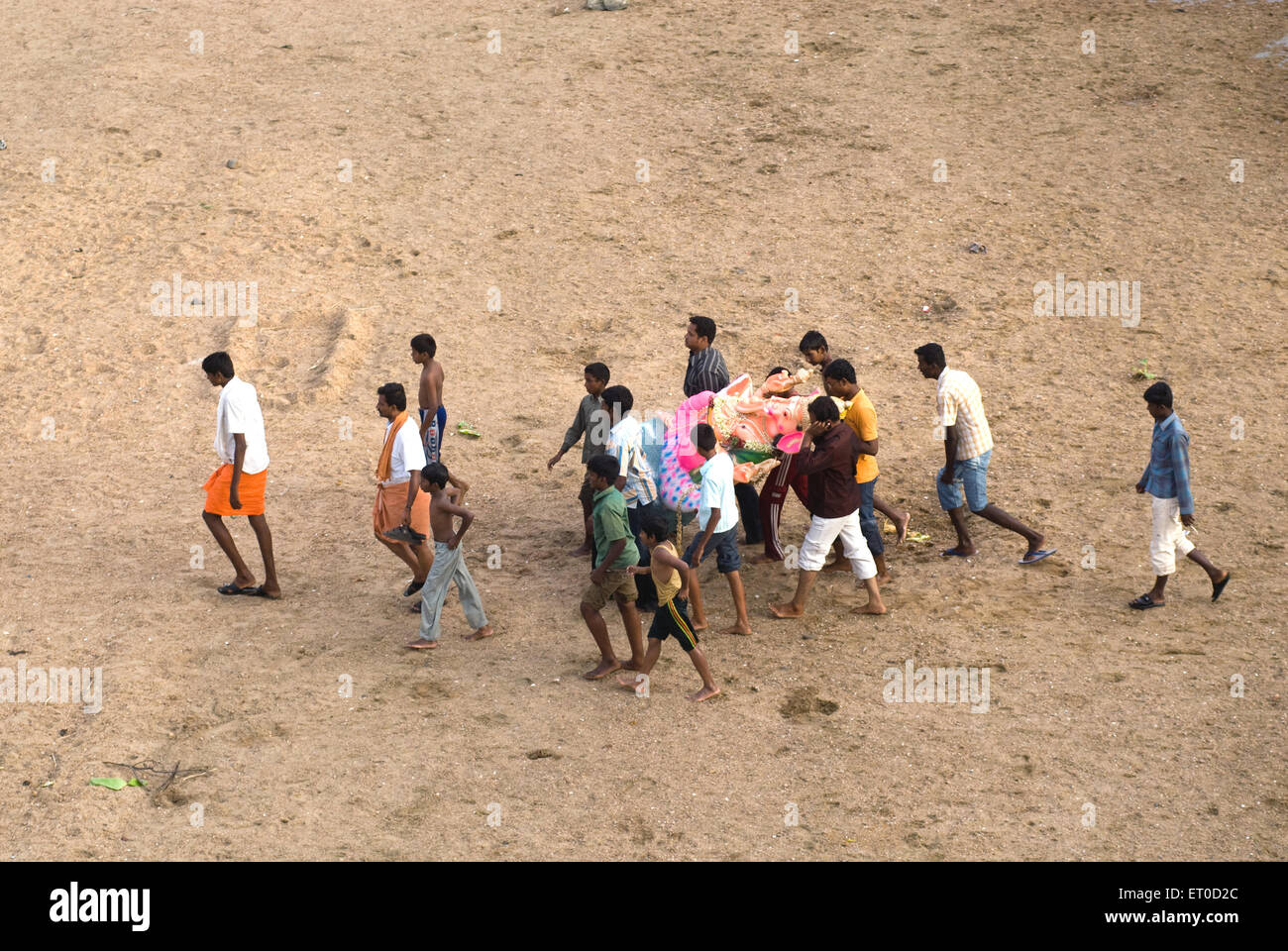 People carrying idol of lord ganesh for immersion on ganpati festival ...