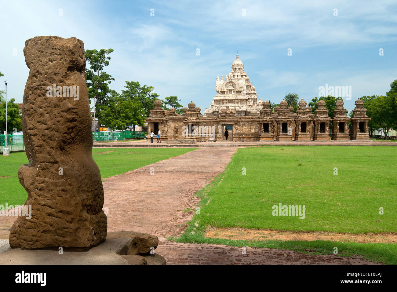 Kailasanatha temple ; Kanchipuram ; kancheepuram ; Tamil Nadu ; India ...