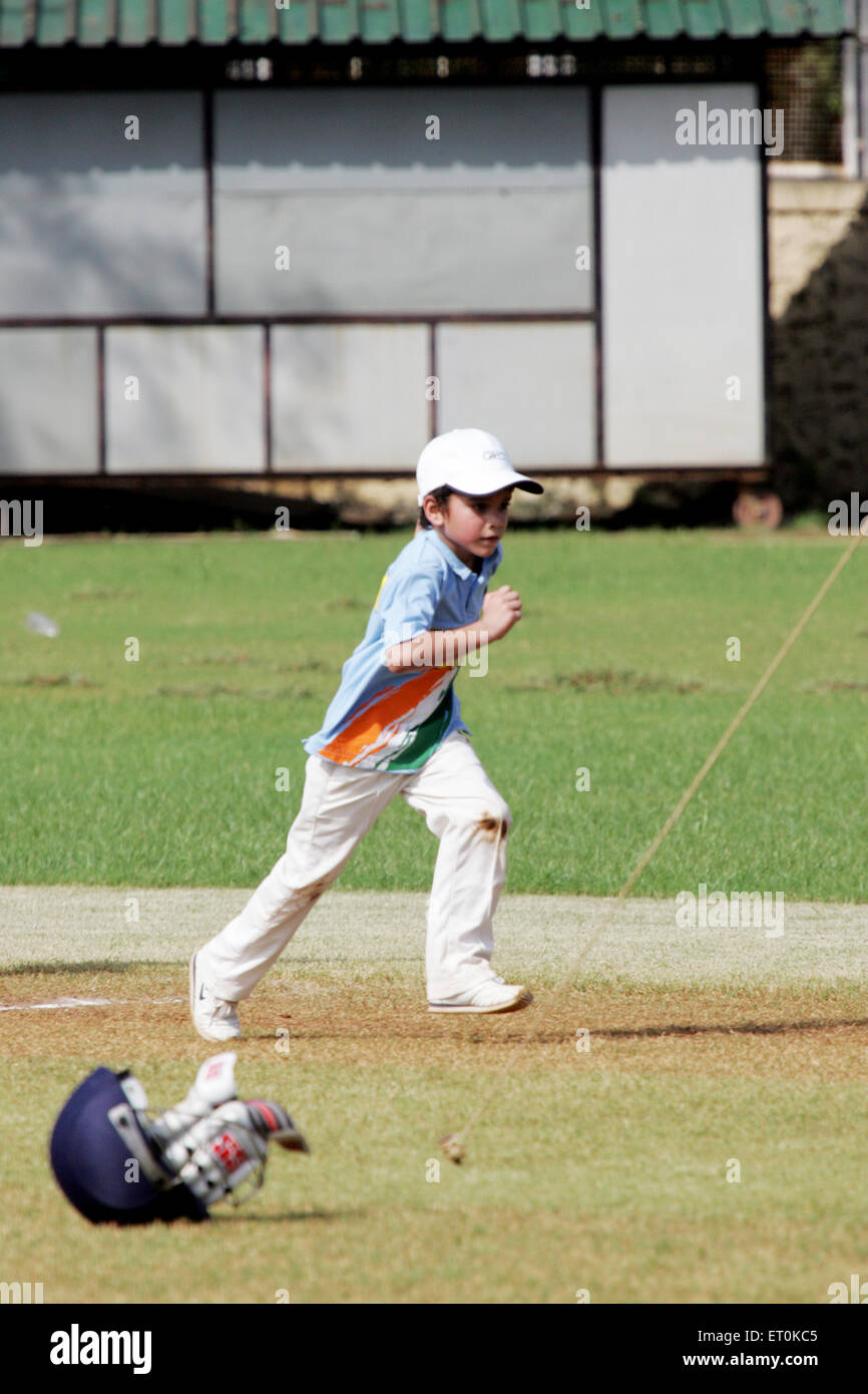 Sachin tendulkar young hi-res stock photography and images - Alamy
