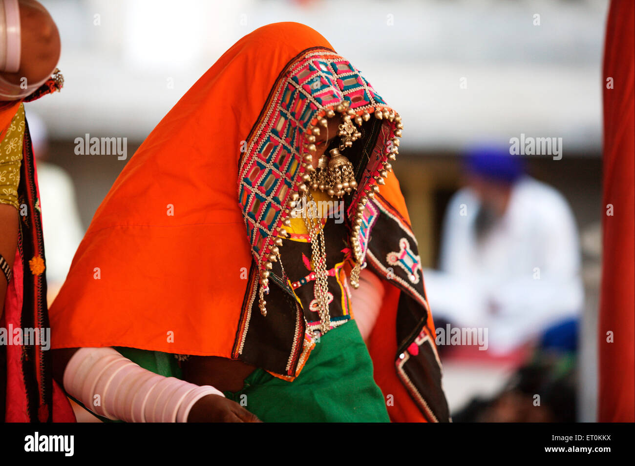 Tribal attire hi-res stock photography and images - Alamy