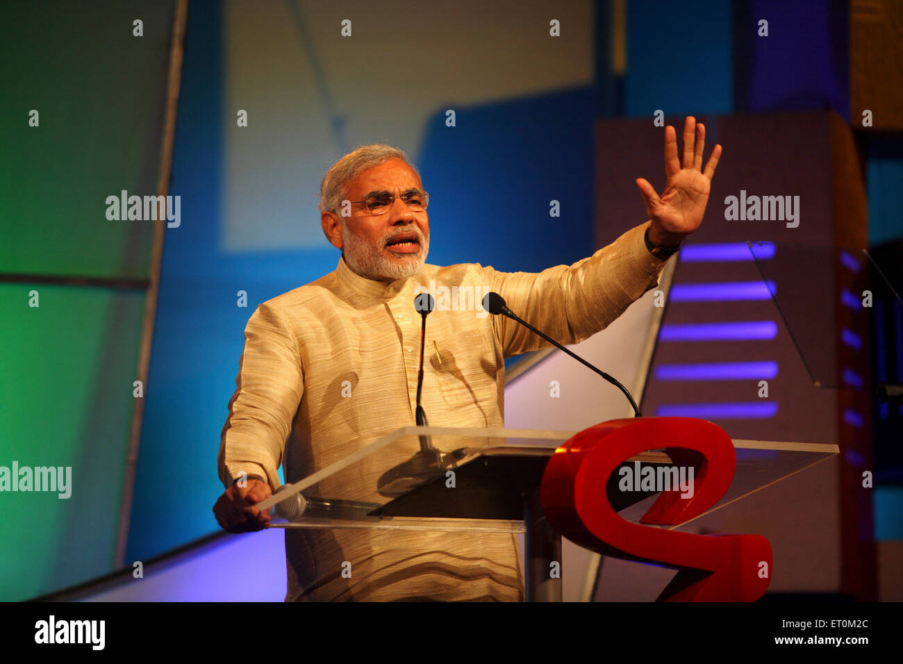 Addressing gathering hi-res stock photography and images - Alamy