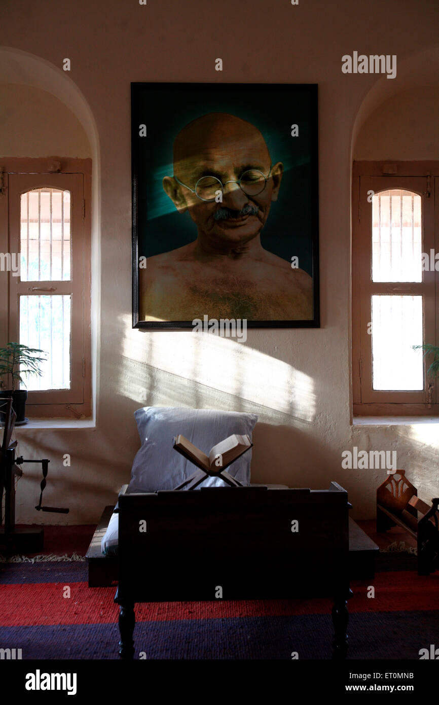 Mahatma gandhi sitting place large hi-res stock photography and images ...