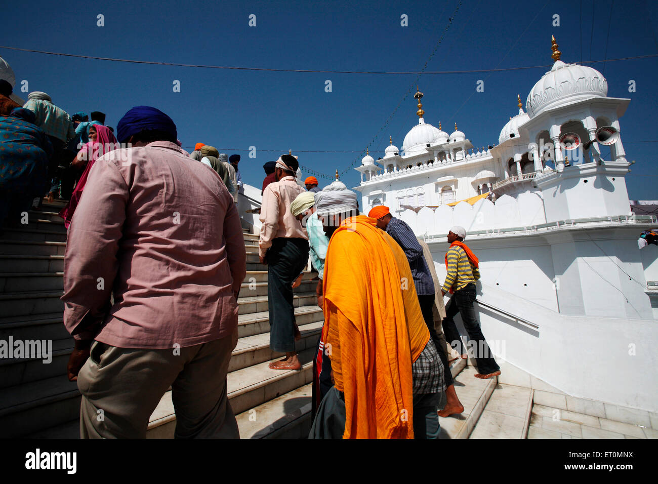 Devotees climbing stairs of Gurudwara of Anandpur Sahib during Hola ...