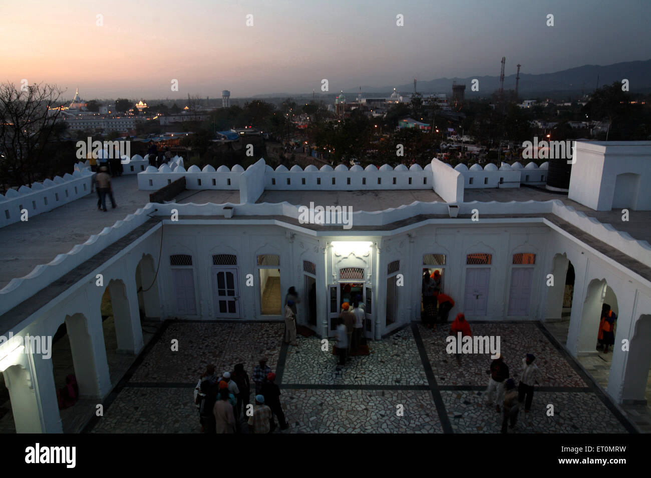 Gurudwara asia hi-res stock photography and images - Alamy