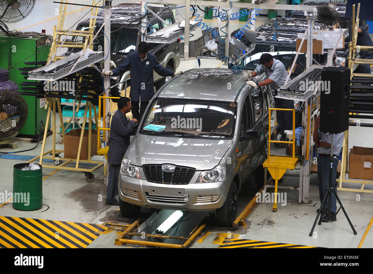 Manufactured of mahindra cars ; Nasik ; Maharashtra ; India 9 January ...