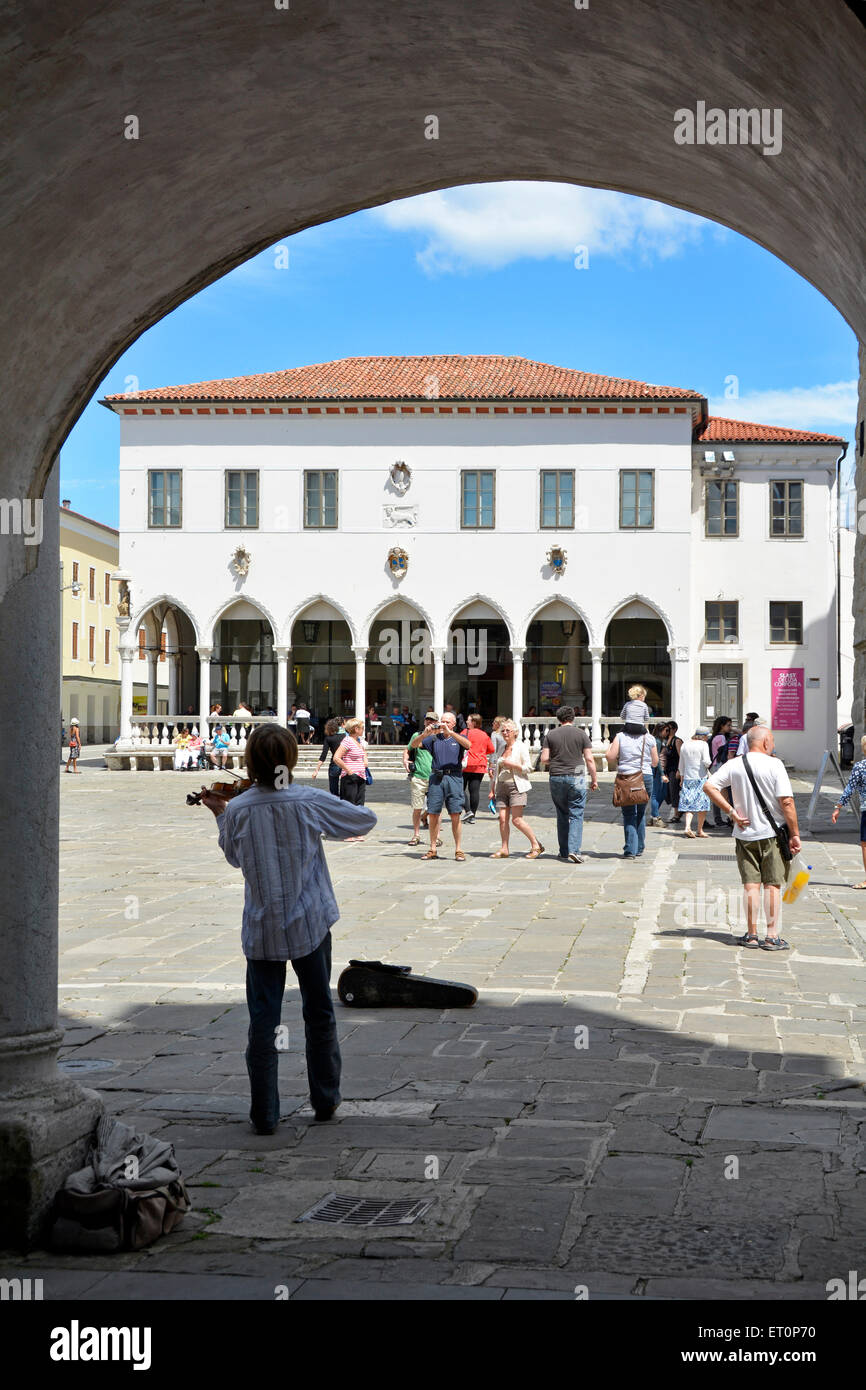 Tito square hi-res stock photography and images - Alamy