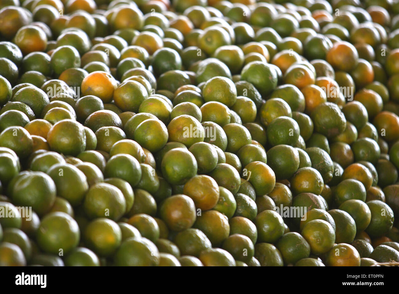 India fruit market hi-res stock photography and images - Alamy