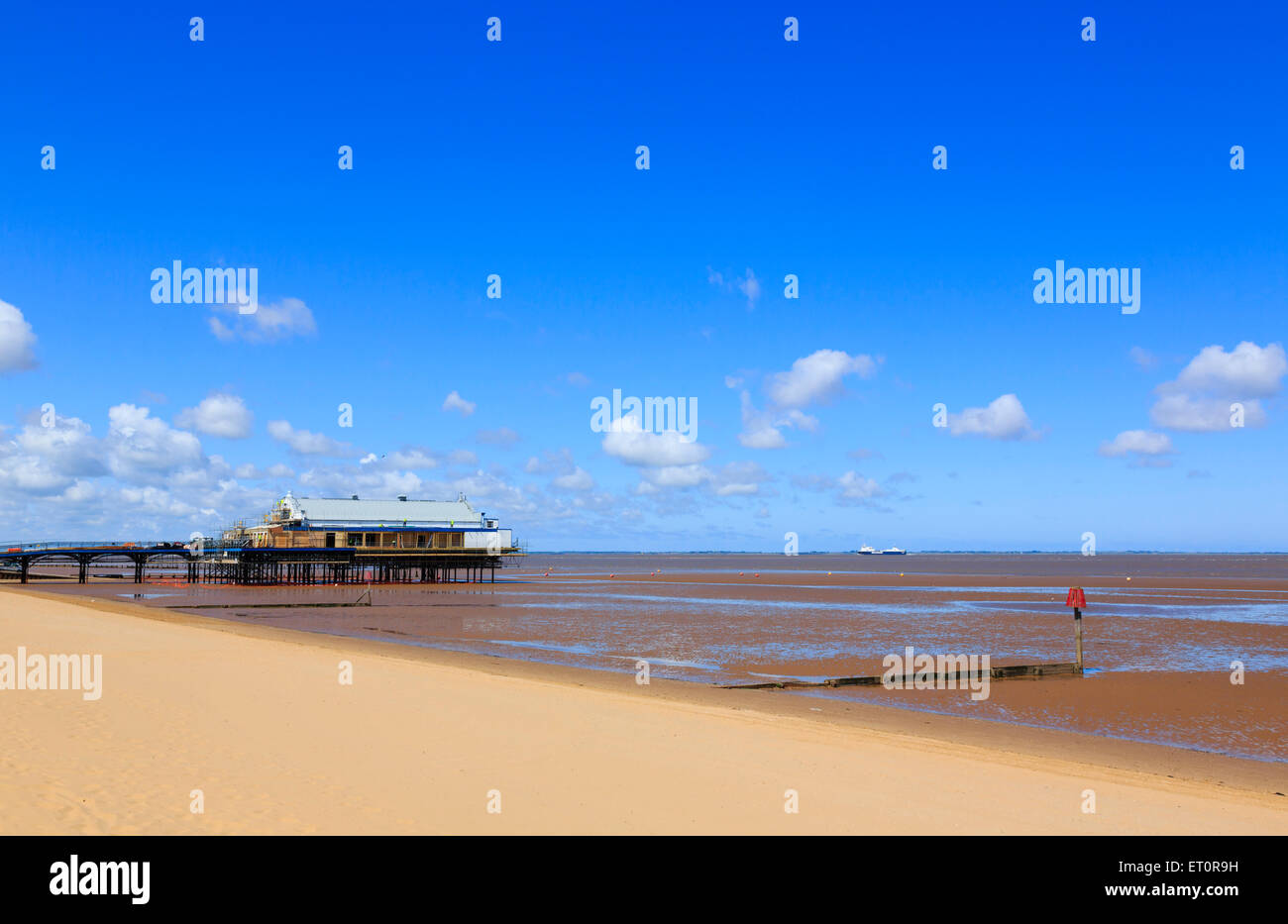 Cleethorpes pier and beach Stock Photo - Alamy
