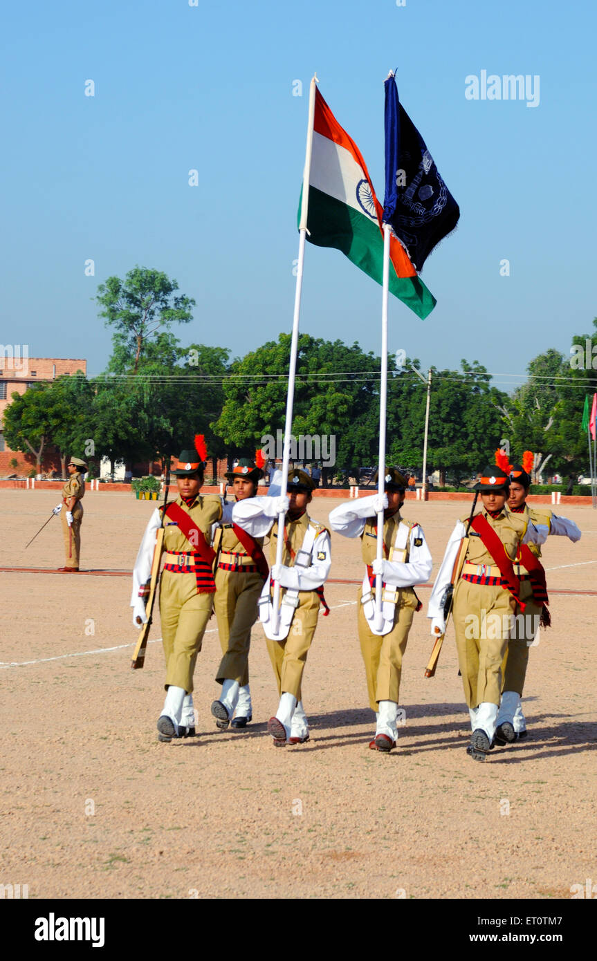Indian Police Gun Stock Photos & Indian Police Gun Stock Images - Alamy