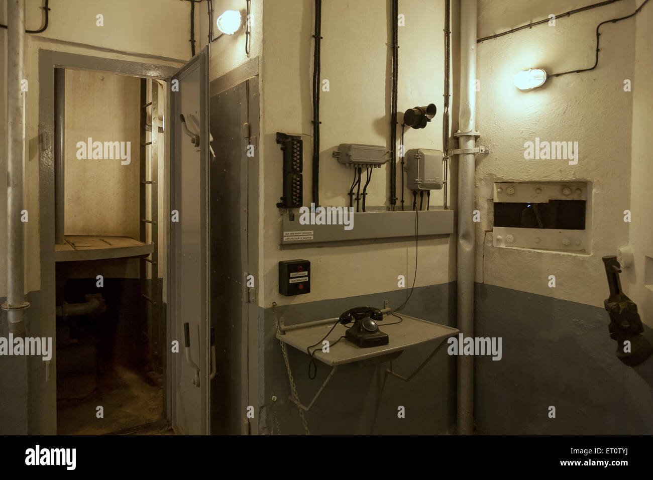 Schoenenbourg, France, Tour of the artillery factory Schoenenbourg ...