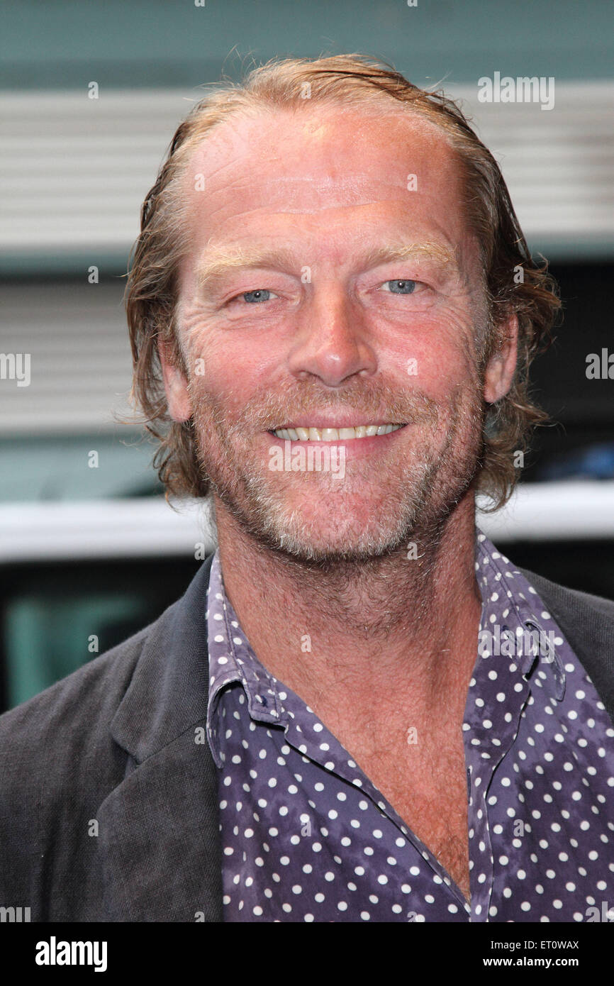 London, UK. Iain Glen at the Opening Night of 'The Curious Incident of ...