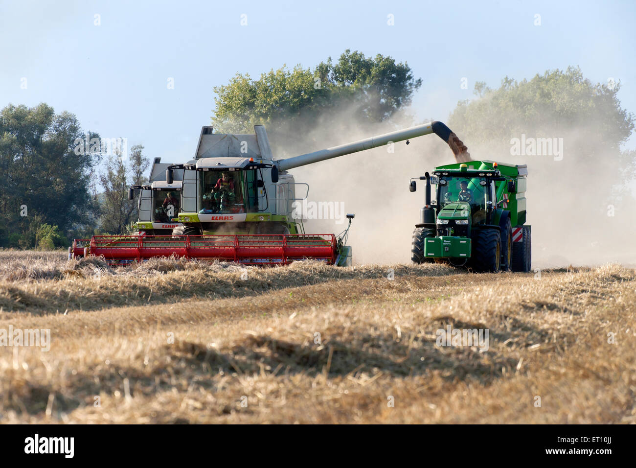 Combine harvesters germany hi-res stock photography and images - Alamy
