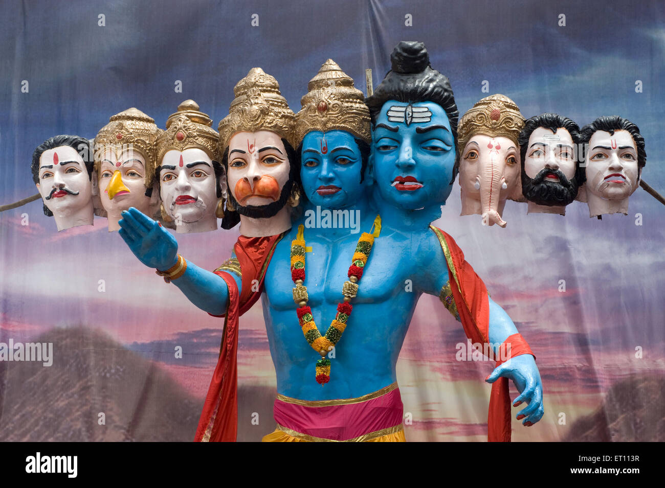 Krishna arjuna hi-res stock photography and images - Alamy