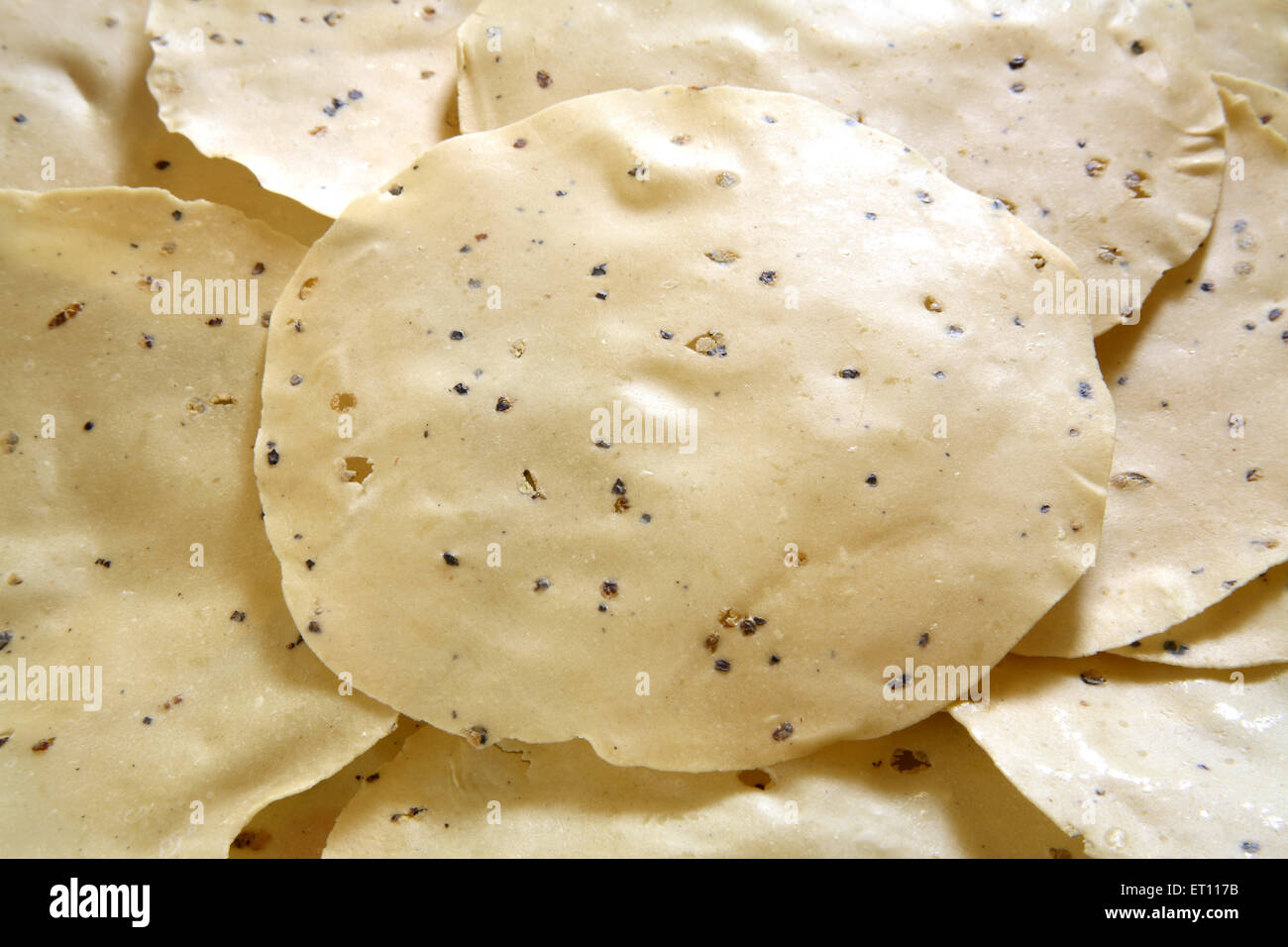 Raw papad, papadum, papadam, papadom, poppadom, thin bread, crisp bread ...