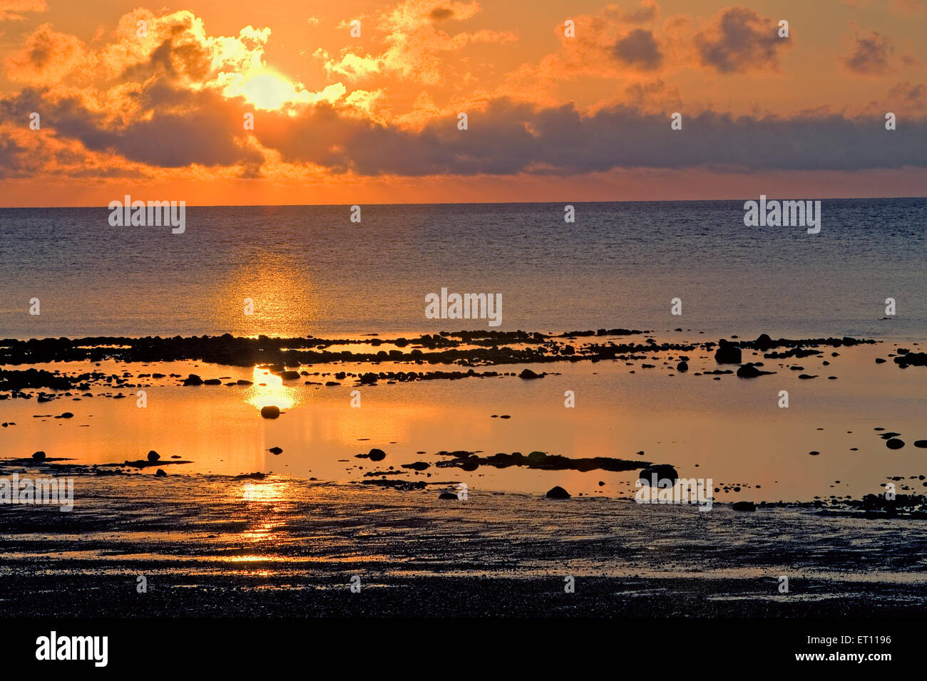 Sunrise at Tlell Beach, Haida Gwaii, British Columbia, Canada Stock ...