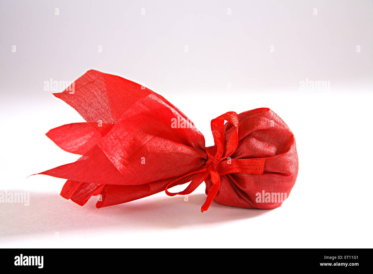 Gathri stored wealth ; bale bundle ; package ; packet ; truss ; India ...