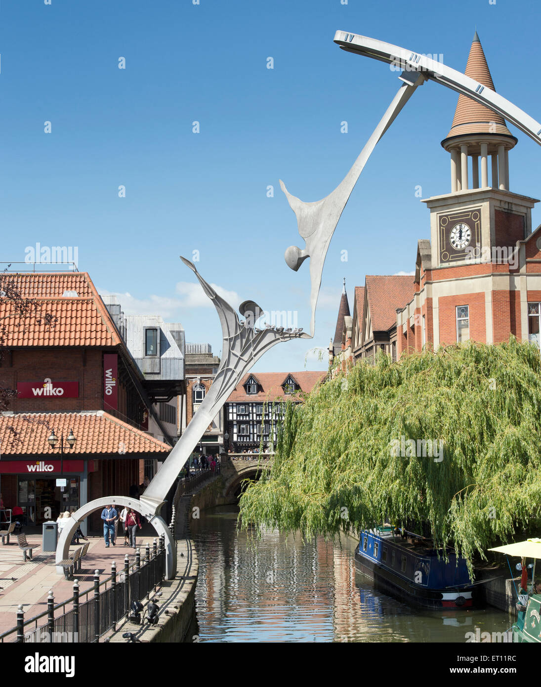 Waterside Empowerment sculpture and River Witham. Lincoln, Lincolnshire ...