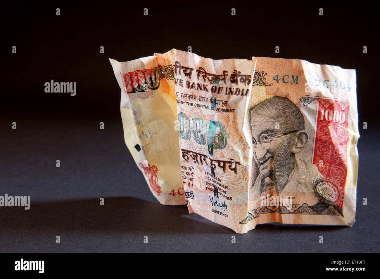 Crumpled up notes money hi-res stock photography and images - Alamy