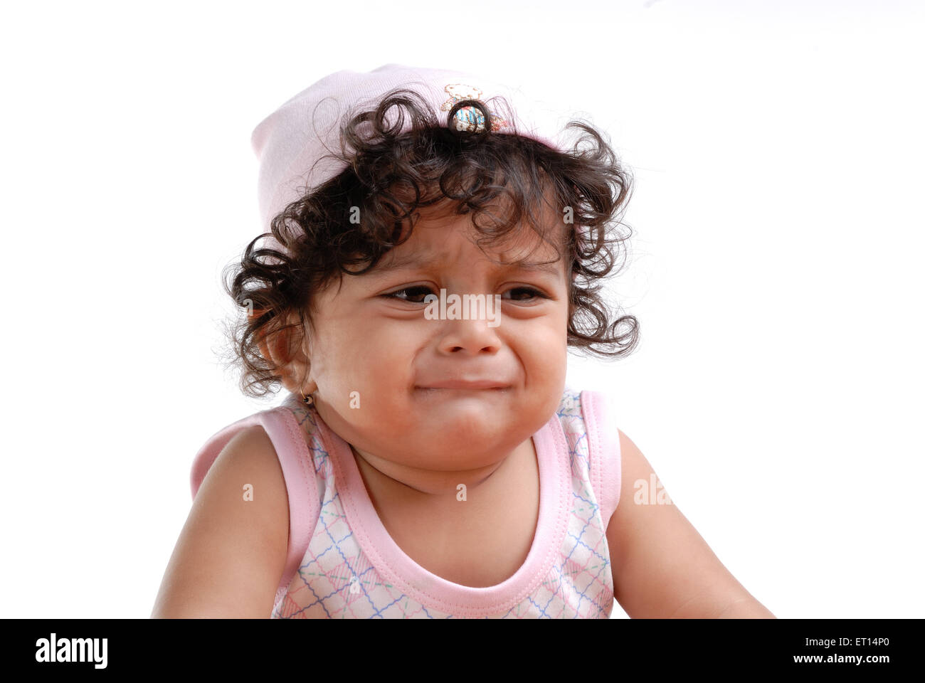 Indian child crying hi-res stock photography and images - Alamy