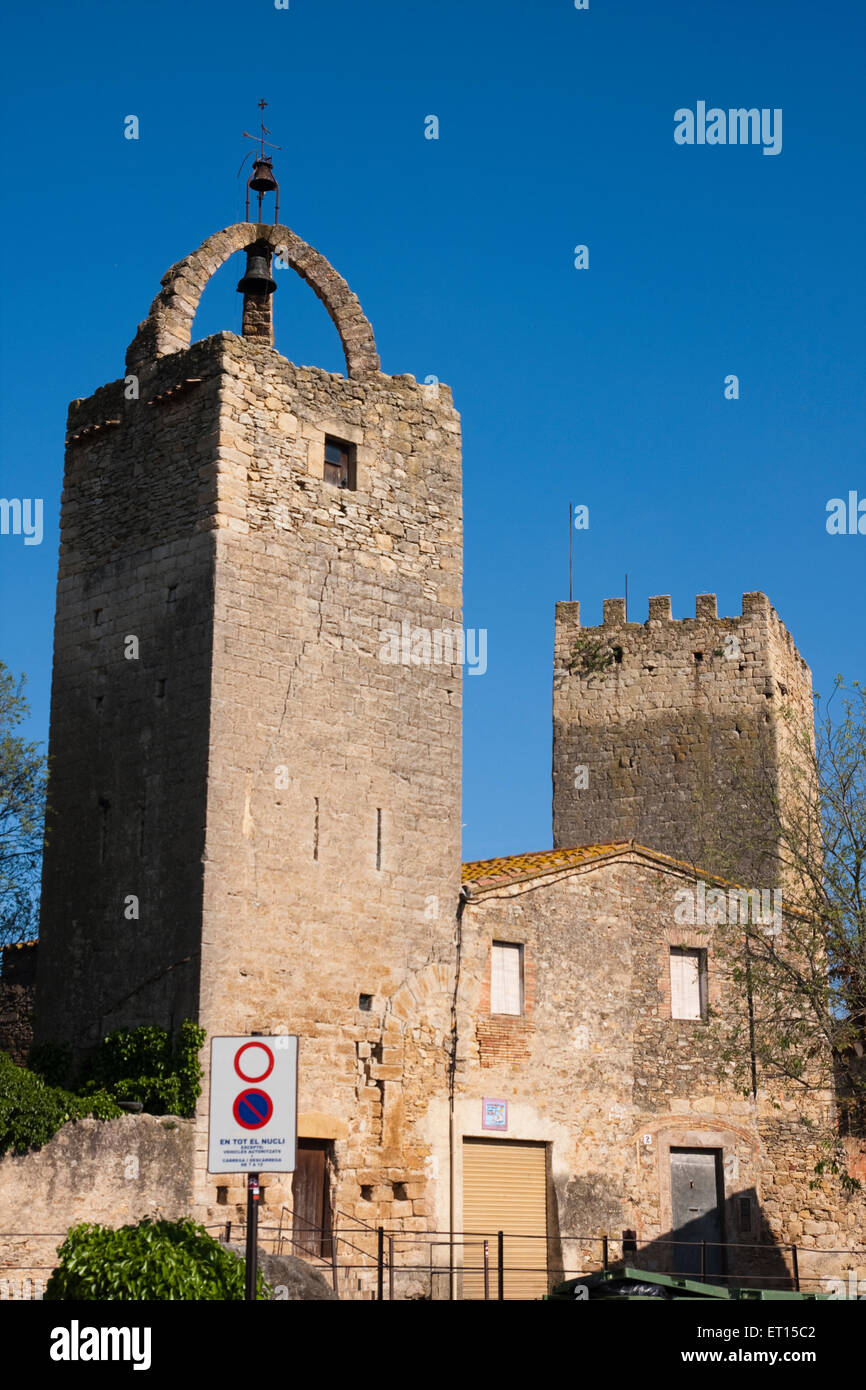 Tower of the wall and tower of the castle of Peratallada (Forallac ...