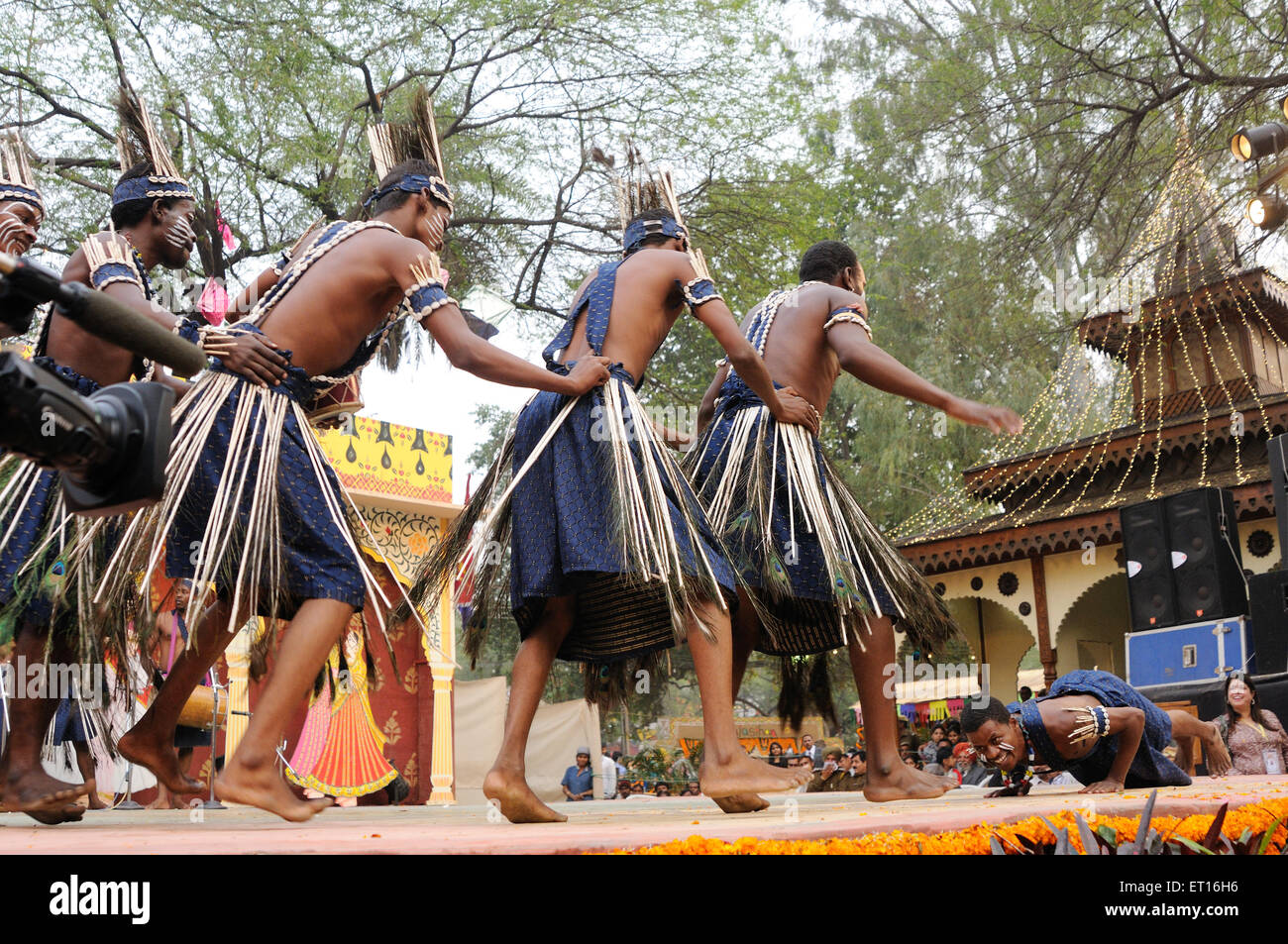 Indian Folk Dance Stock Photos & Indian Folk Dance Stock Images - Alamy