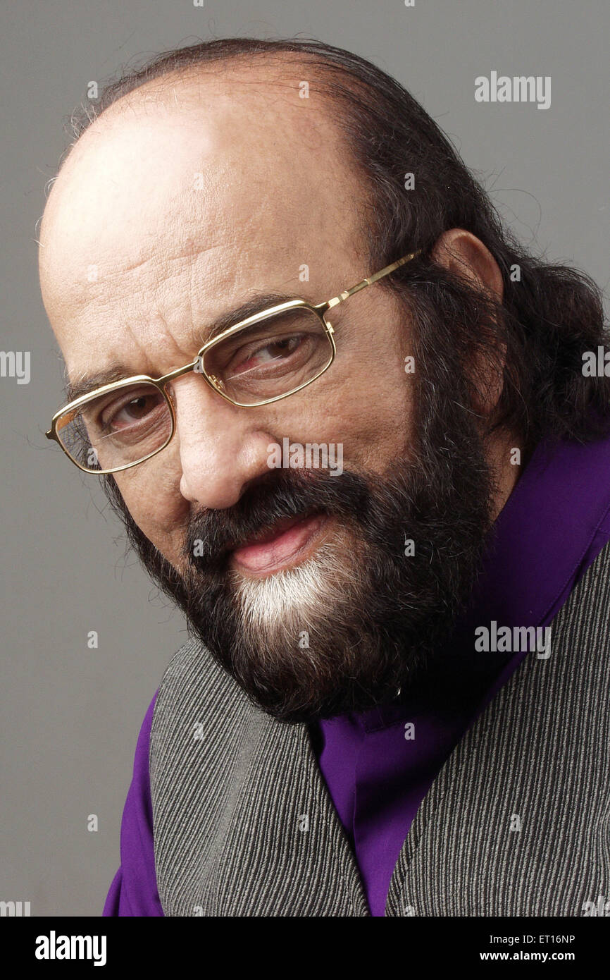 Mohan Wagh, Marathi theatre actor, producer, father in law of ...