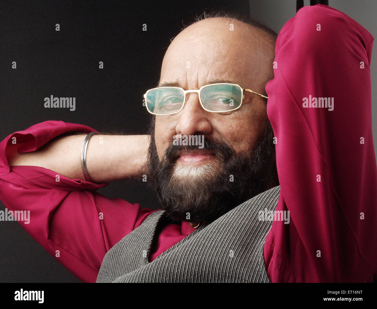 Mohan Wagh, Marathi theatre actor, producer, father in law of ...